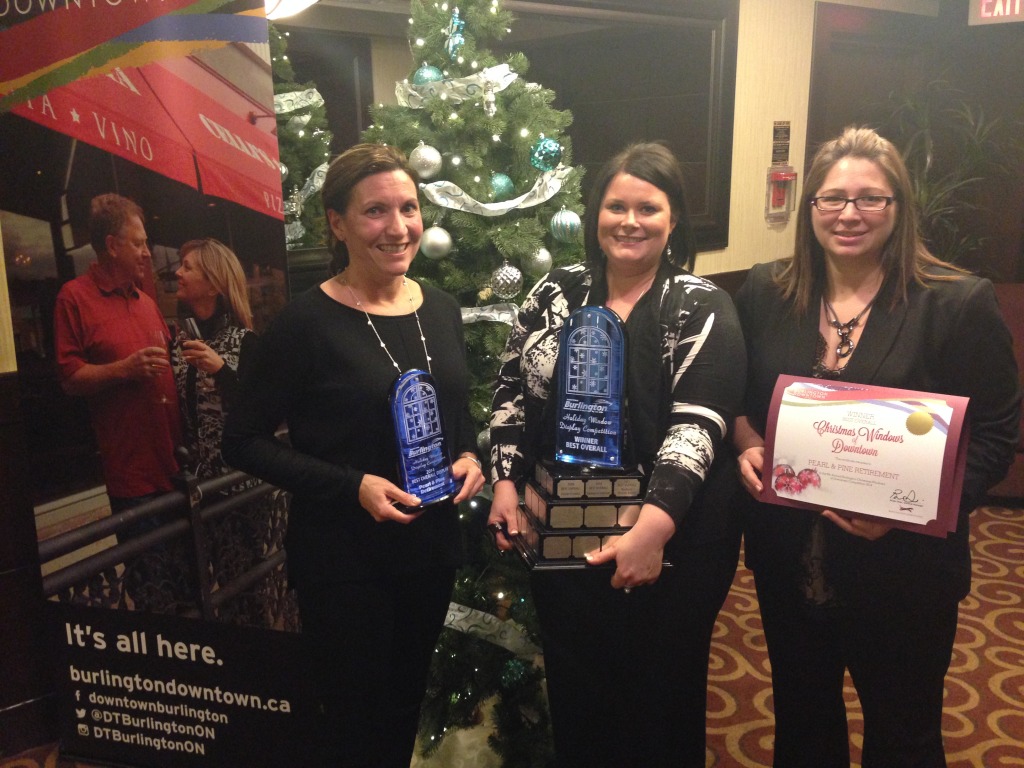 photo 43 - Pearl and Pine